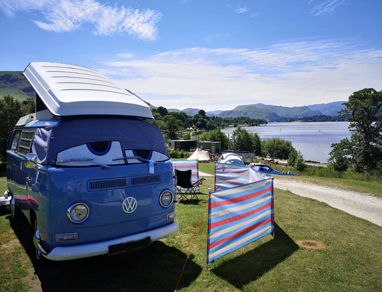 VW T2 Bay BusEyes Screen Cover - screen-covers.co.uk