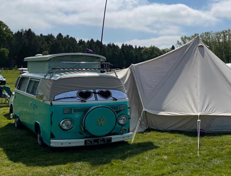 VW T2 Bay BusEyes Screen Cover - screen-covers.co.uk